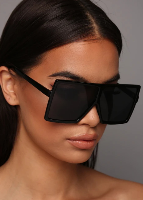 Square Me Up Sunglasses - Black